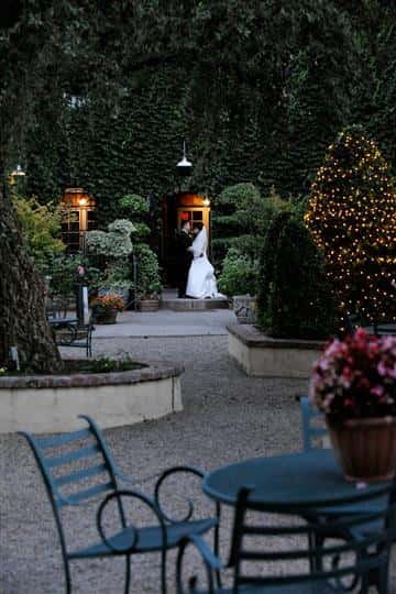 Photos - Courtyard - The River Mill - Event Center in French Camp, CA