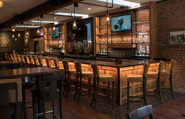 Welcome to the Oak Barrel Tavern - Oak Barrel Tavern - Tavern in MA