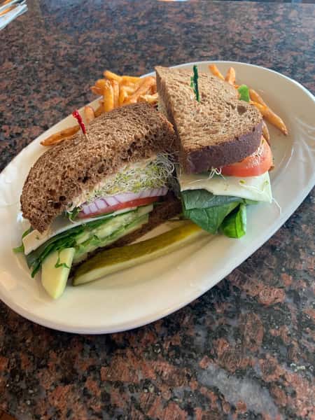good-earth-lunch-blackboard-bistro-brunch-restaurant-in-seal