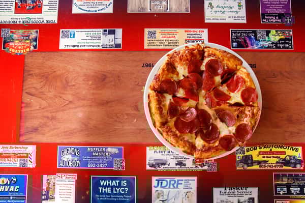 Photos - Roger's Pizza - American Restaurant in Dover, NH