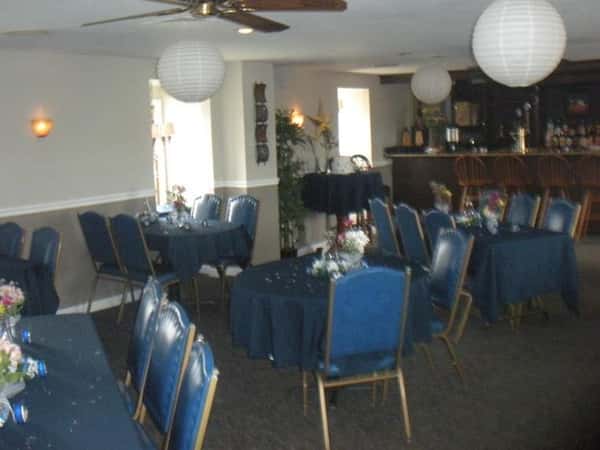 Photos - Roger's Pizza - Restaurant in Dover, NH