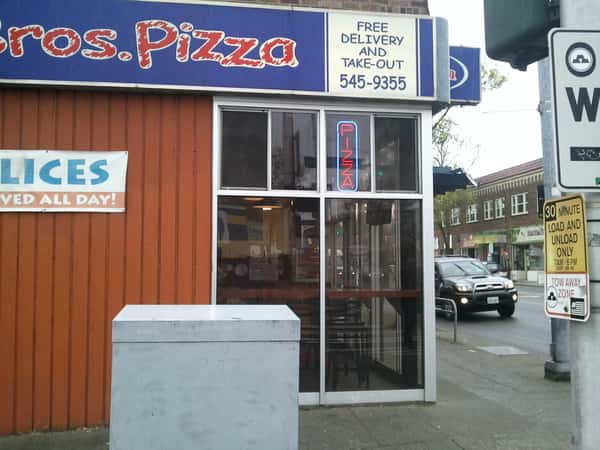 About - Pudge Bros Pizza