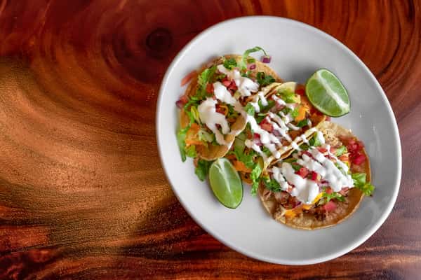 Gallery - Williams Inn Pizza & Sports Bar - Pizza Restaurant in Chicago, IL