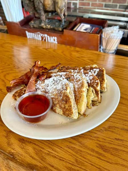 French Toast - Winking Lizard Tavern