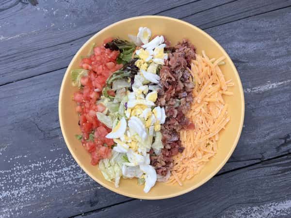 Chopped Lizard Salad - Winking Lizard Tavern