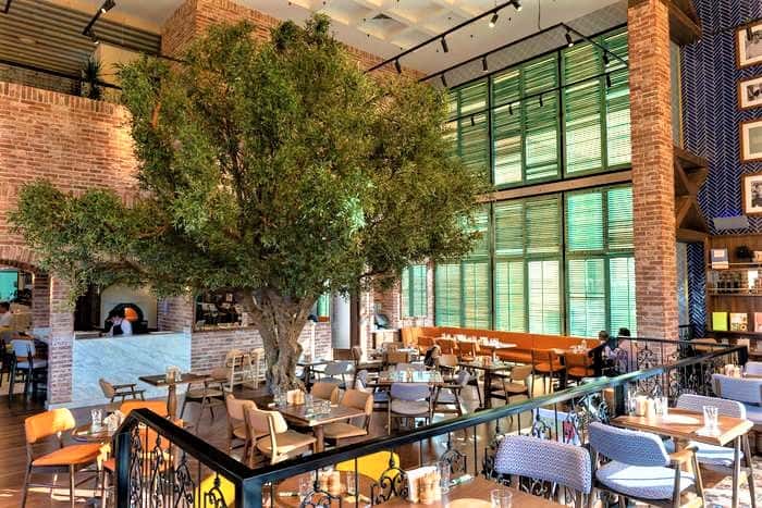 Urth Caffé Around the World - Urth Caffé - European-style café