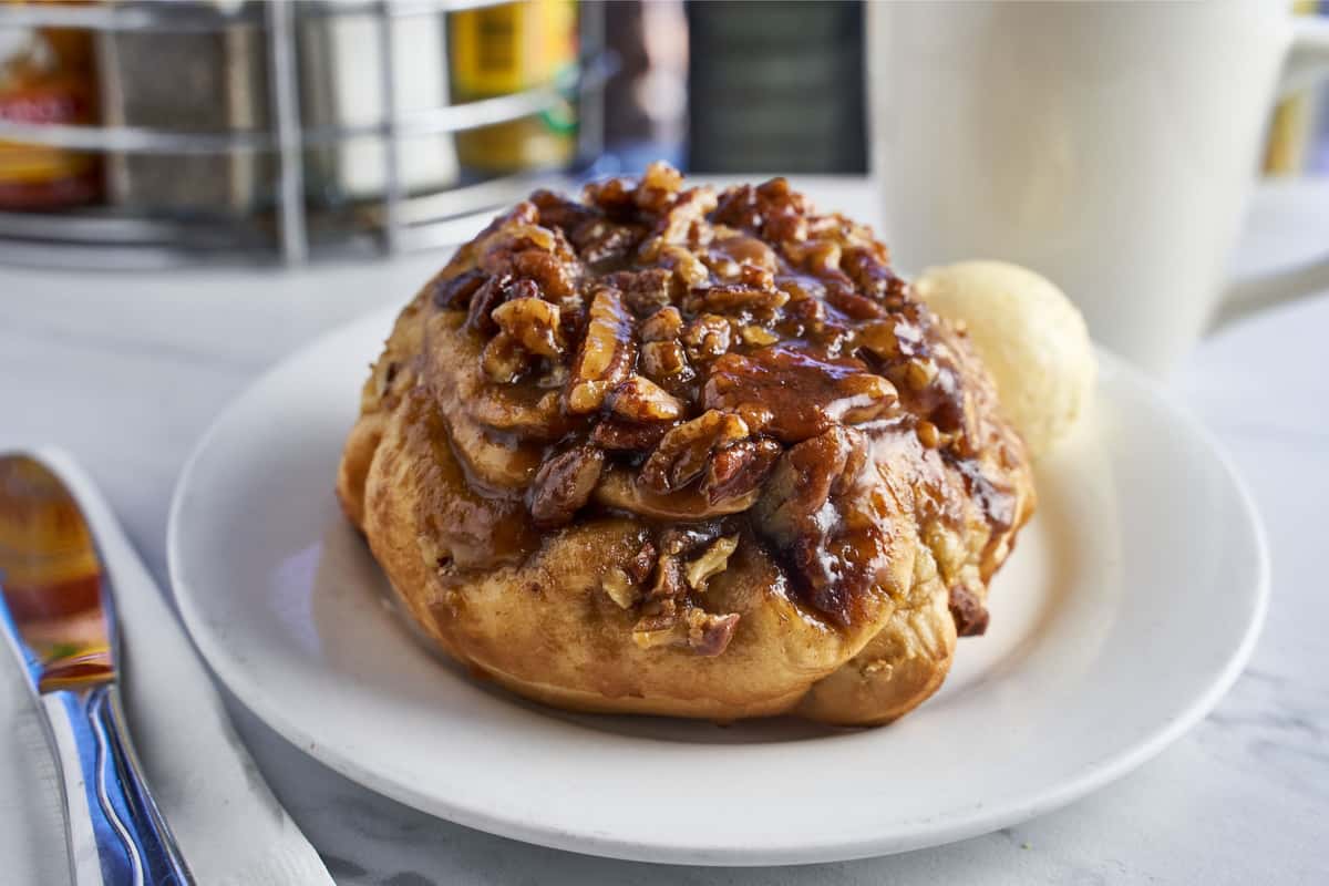 Homemade Pecan Roll - Menu - Moon Valley Cafe-Restaurant in Phoenix, AZ.