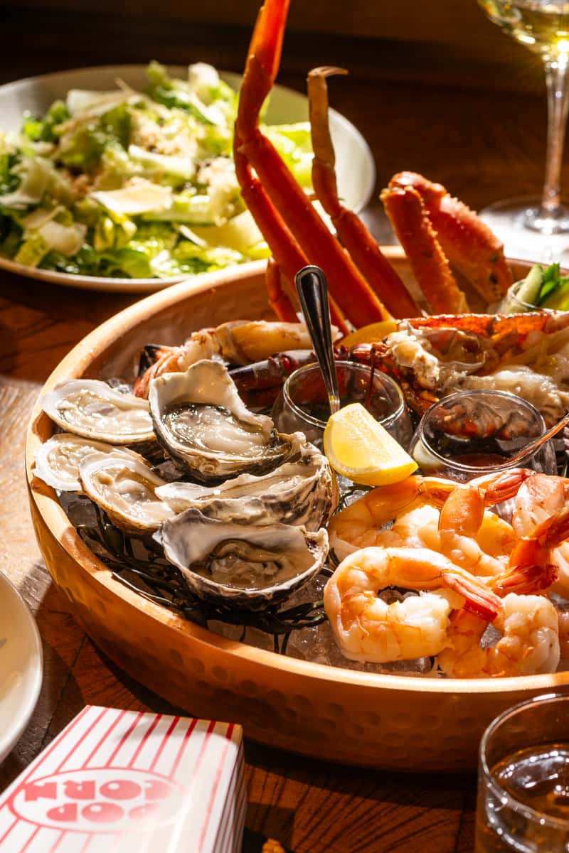 Castaway seafood store