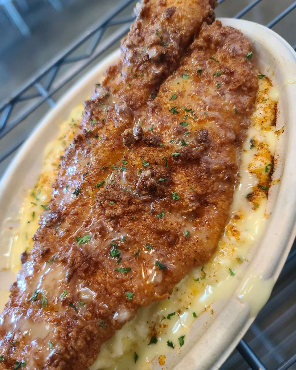 Main Menu - Q's Crackin Crab & Seafood Kitchen - Seafood Restaurant in ...