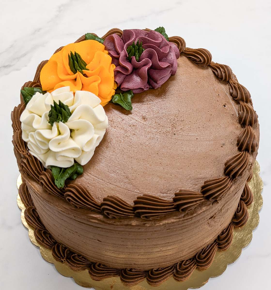 Classic Floral Cake Classic Cakes Menu Henri s Bakery Deli Deli in GA