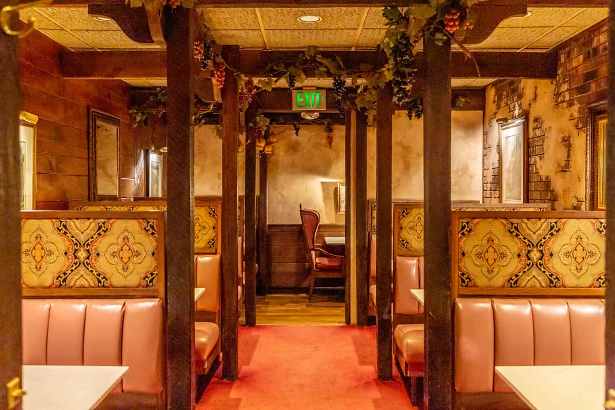 About - V's Italiano Ristorante