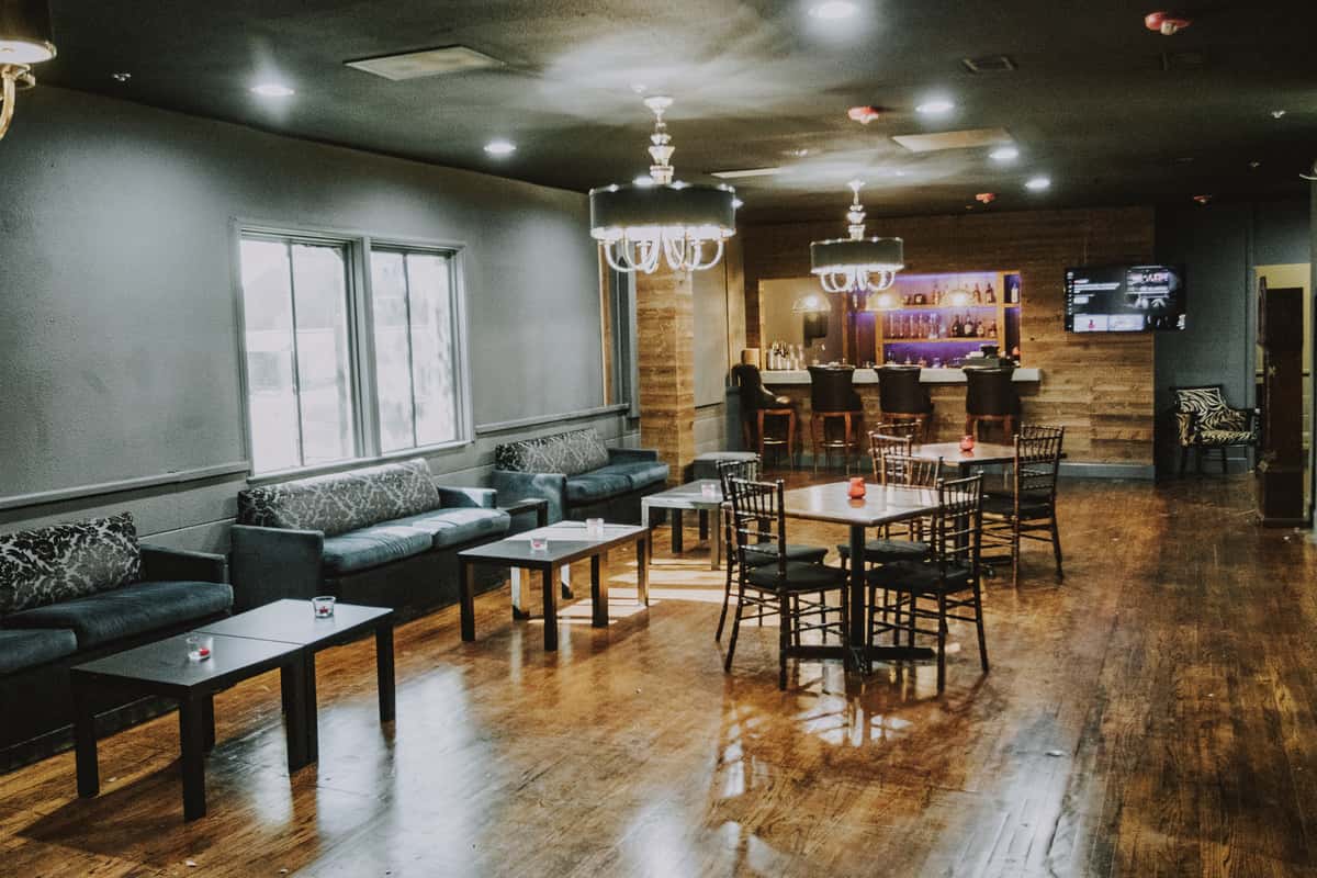 Five Central Houston - American Restaurant in TX