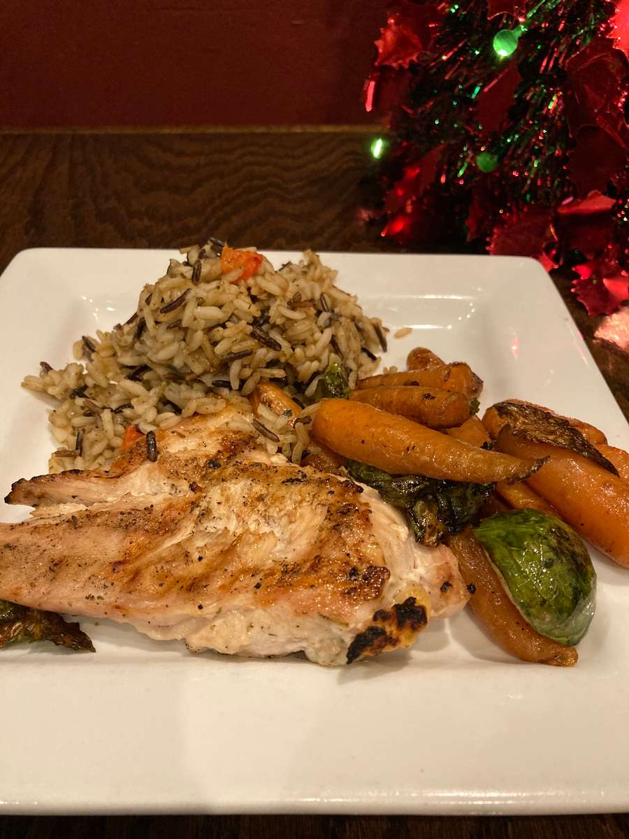 Grilled Chicken with rice & seasonal vegetable - Menu - Tap House Grille