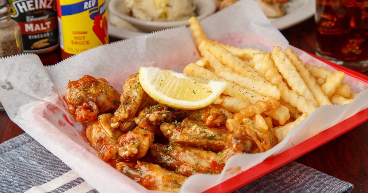 Careers - Sea Shells Seafood Warner Robins - Seafood Restaurant in GA