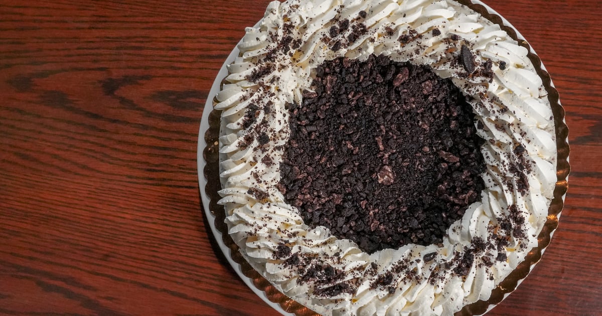 oreo mousse - Whole Cakes - bb's Restaurant and Bar - Serving lunch and ...