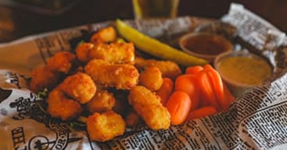 Cheese Curds - Pub Menu - Lucky Fools Pub - Pub in Moorpark, CA