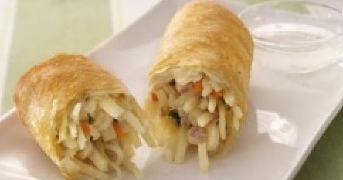 Fried Lumpiang Ubod (Fried Heart of Palm Egg Roll) - Max's Restaurant ...