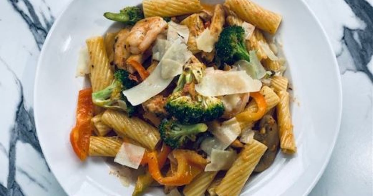 Build Your Own Pasta - La Tavolata Italian Kitchen | Minneapolis, MN