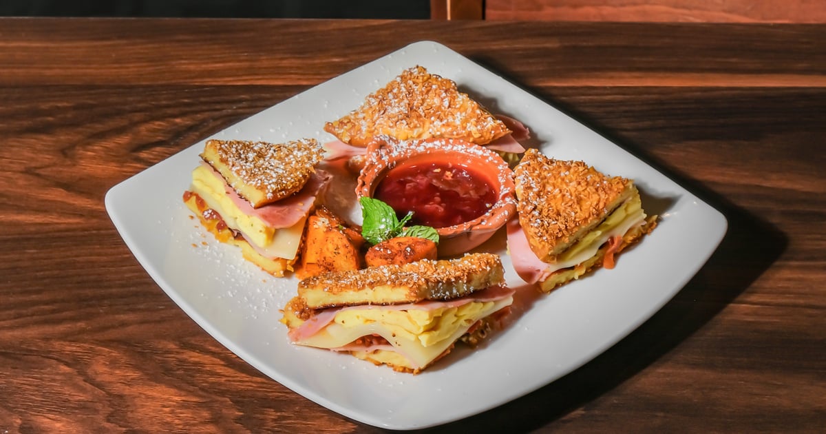 FRENCH TOAST COMBO - Porfirio's Atlanta - Mexican Restaurant in Atlanta, GA