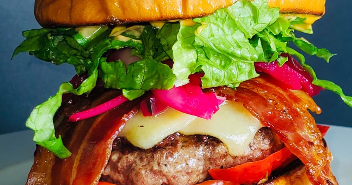 Join Our Team - Macho Burgers - Burger Joint in WA