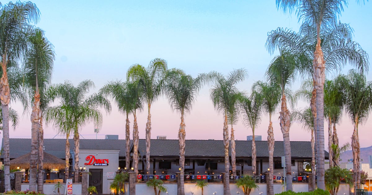 DUKE'S BAR & GRILL - Restaurant in Riverside, CA