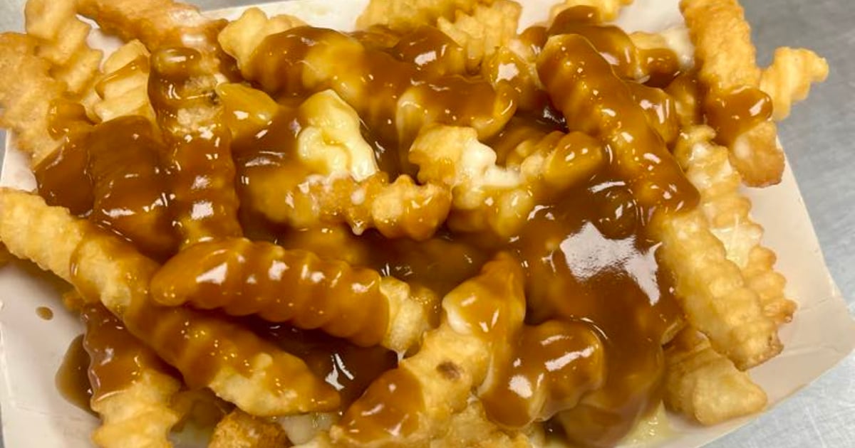 Crazy Pete's Poutine - The Red Barn