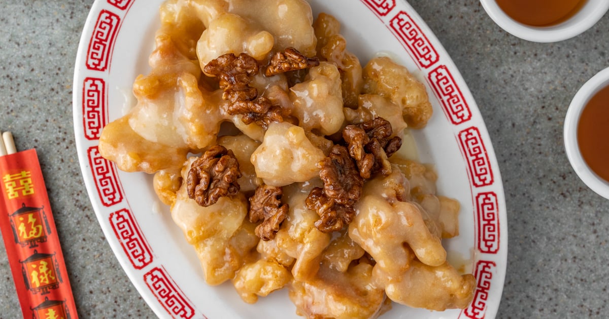 Walnut Chicken - Chicken - Tong Fong Low
