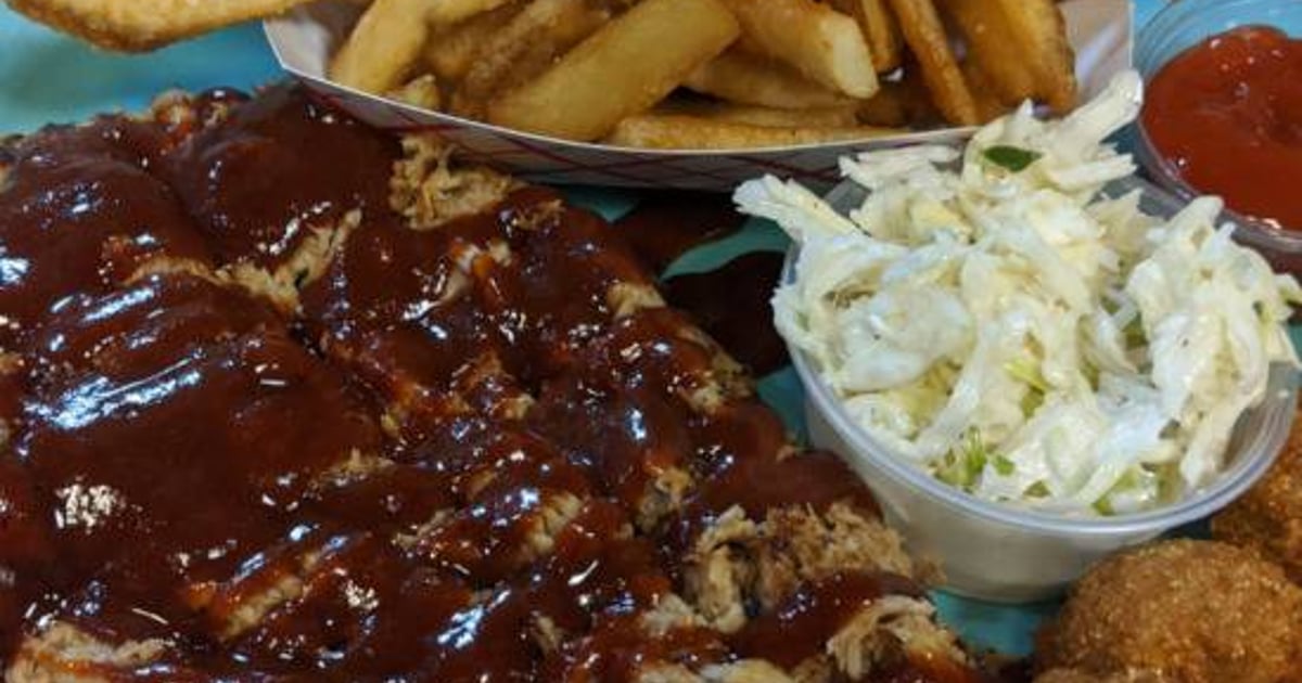 Olde Smokehouse BBQ Plate - Angry Ales - Neighborhood Restaurant and ...