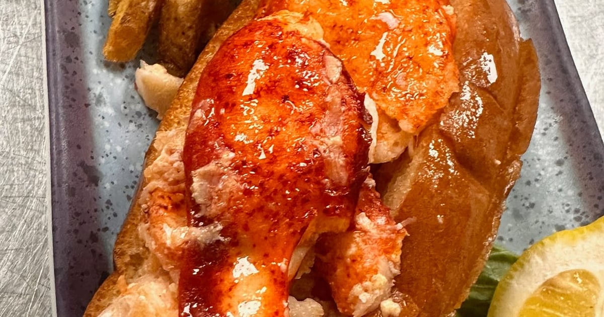 Lobster Roll - Salty Mule - Seafood Restaurant in Canton, GA