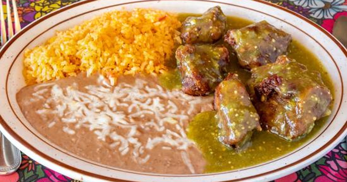 Carne con Chile Verde (GF) - Our Menu - Tapatio's Restaurante Mexicano ...