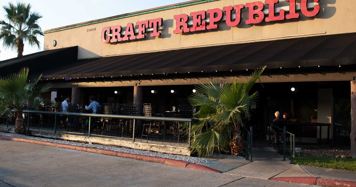 Craft Republic - Bar & Grill in Albuquerque, NM