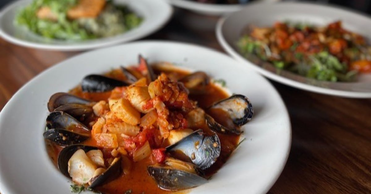 The Villa Restaurant - Italian Restaurant in Wayland, MA