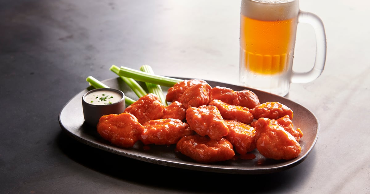 Boneless Wings - Champps - Bar & Grill in NY