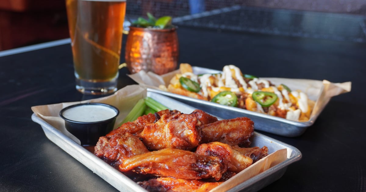Happy Hour - Craft Republic - Bar & Grill in NM