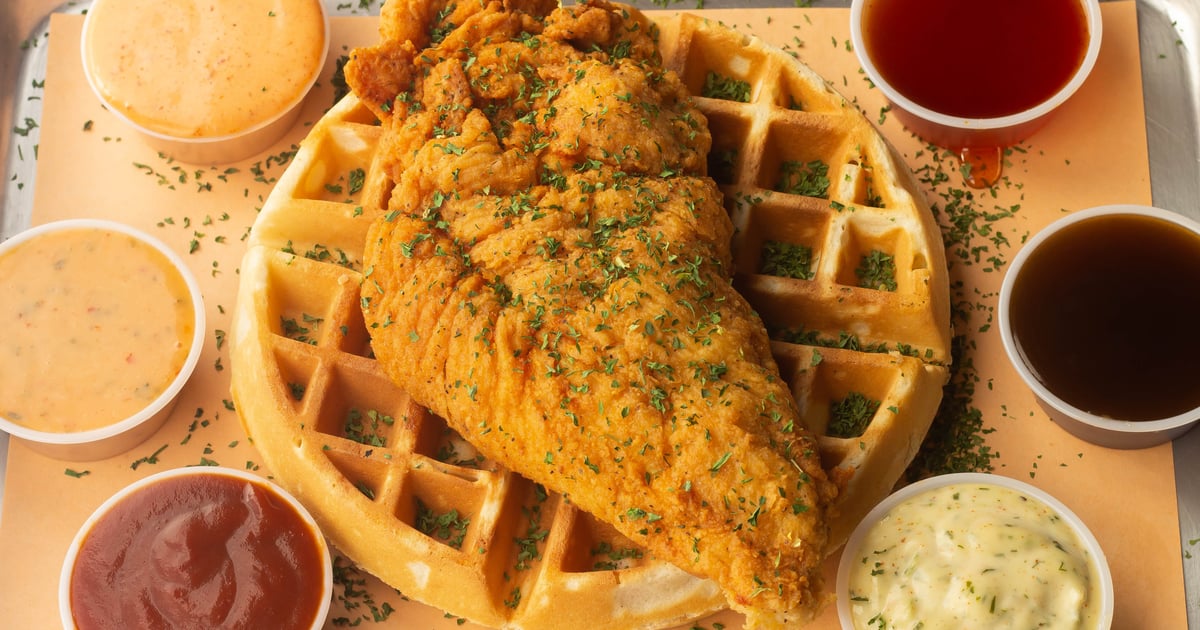 Fried Chicken and Waffles | Halal Chicken Restaurant - Cluck Clucks
