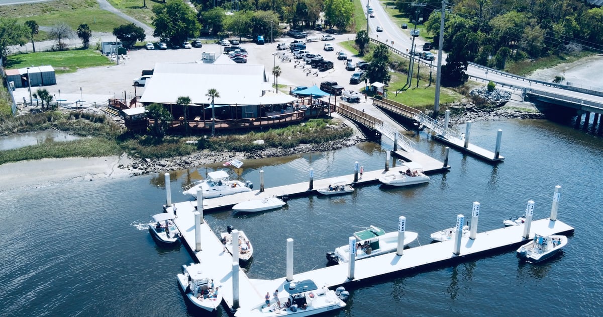 Home - Palms Fish Camp Restaurant - Seafood Restaurant in Jacksonville, FL