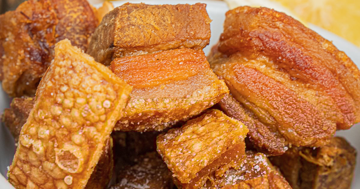 Nuestros Famosos Chicharrones 1/2 tray / Pork Belly - La Esquina del ...