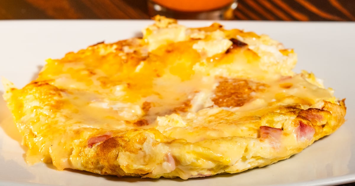 Tortilla de Jamón y Queso / Ham and Cheese omelette - Breakfast- Pick ...