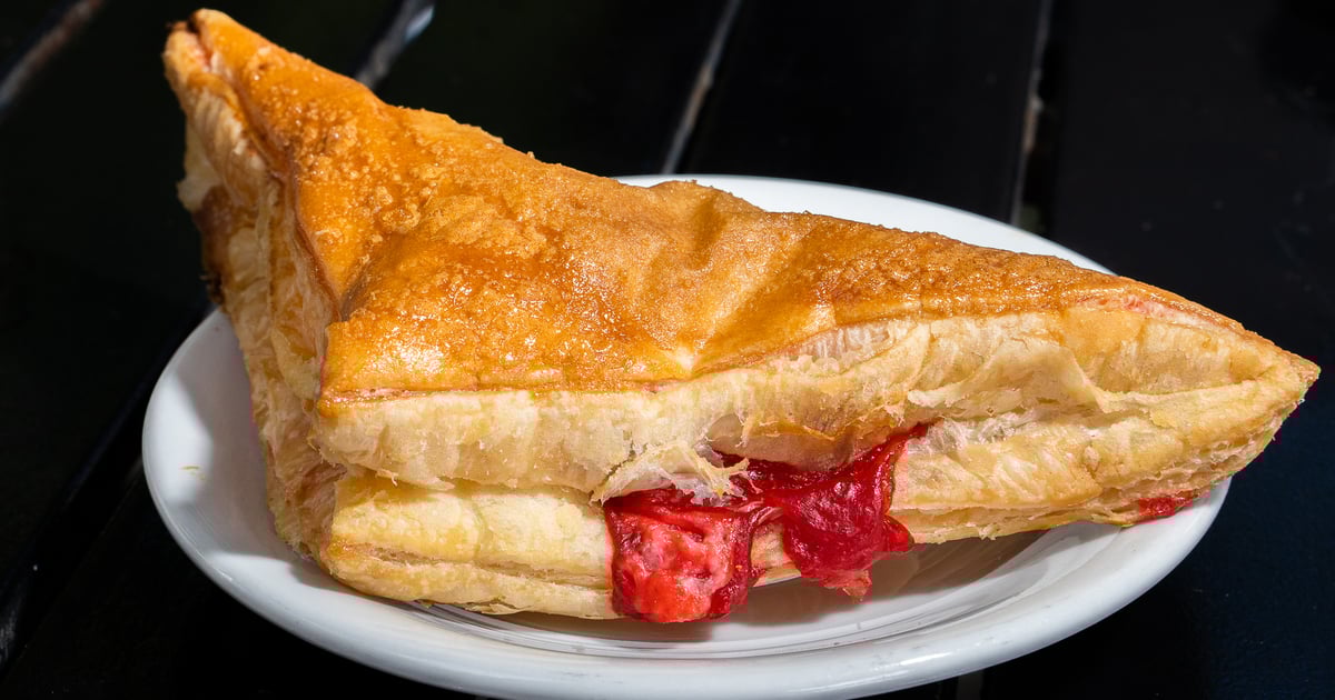 Mini Pastelitos Cubanos de Guayaba | Mini Guava Cuban Pastries - La ...