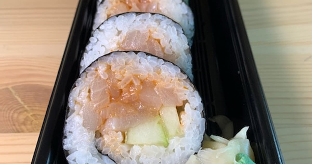 Spicy Yellowtail Cucumber Cut Rolls - IKI RAMEN - Japanese Restaurant ...