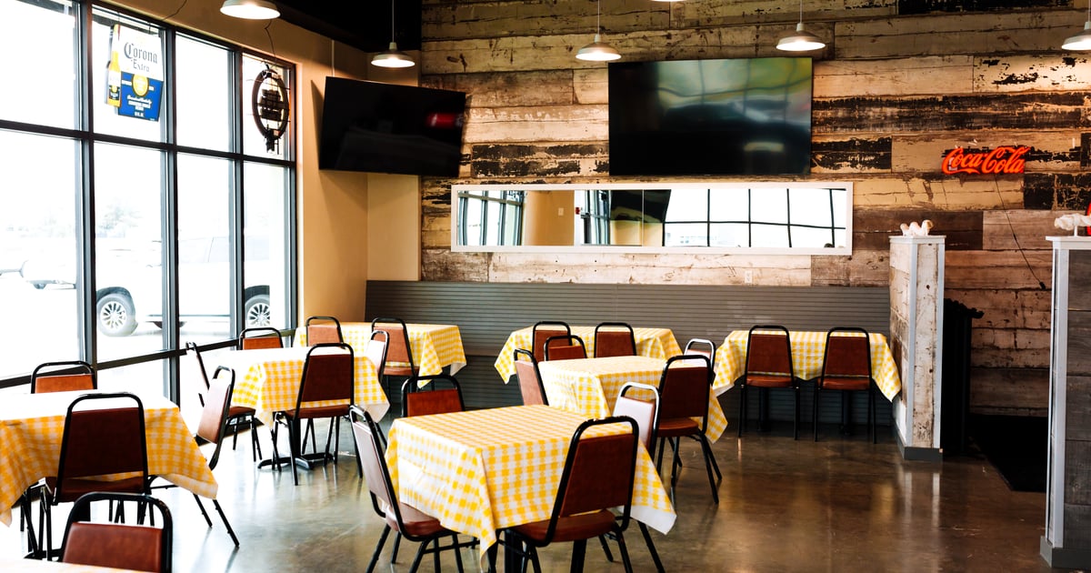 Catering & Private Events - Hot Tails - Seafood Restaurant in LA