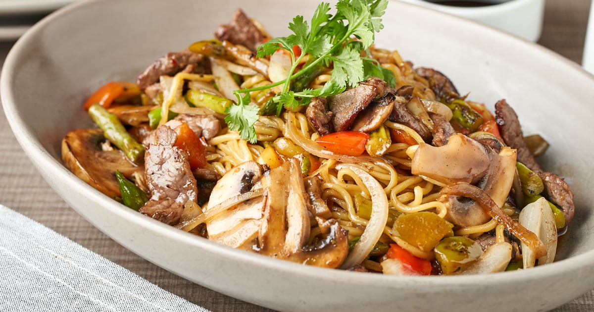 Shanghai Noodz - Ling's Wok Shop - Asian Restaurant in Scottsdale, AZ
