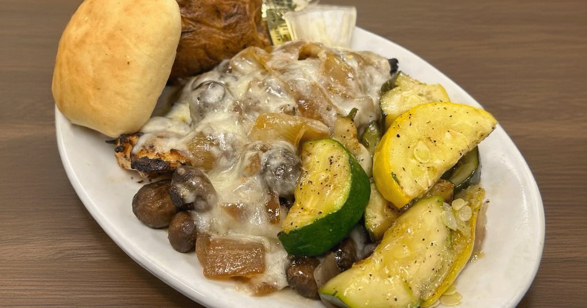 Navajo Chicken - Main Menu - The Iron Horse Grill - Restaurant in ...