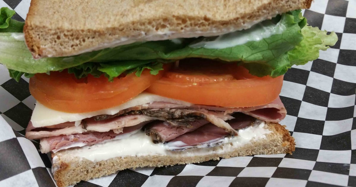 Roast Beef - Lunch - The Sumner Cafe and Catering - Cafe in Sumner, WA