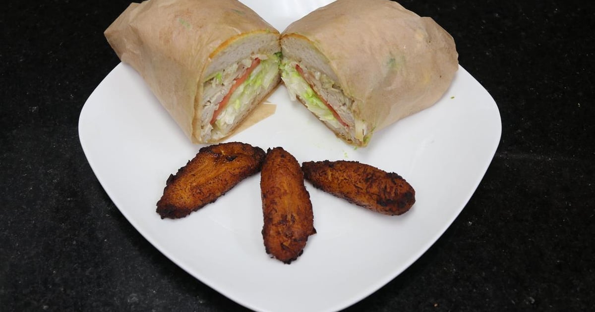 Carali's Sandwich with 1 side - Carali's Rotisserie Chicken ...