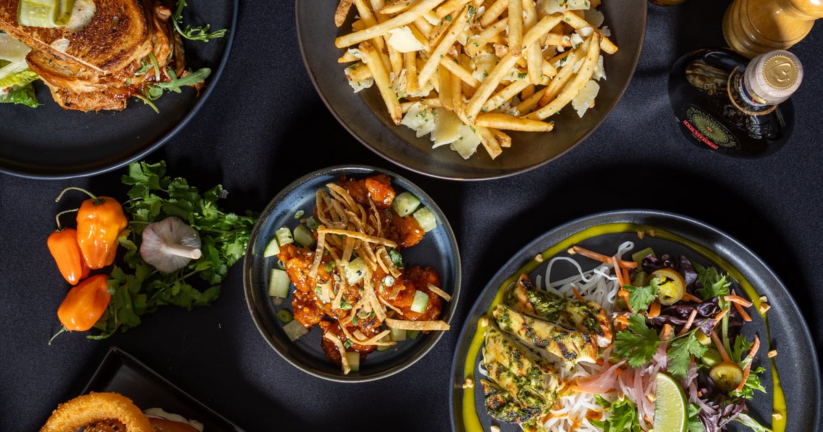 Home - The Turning Point Restaurant - Family Style Restaurant in Golden, BC