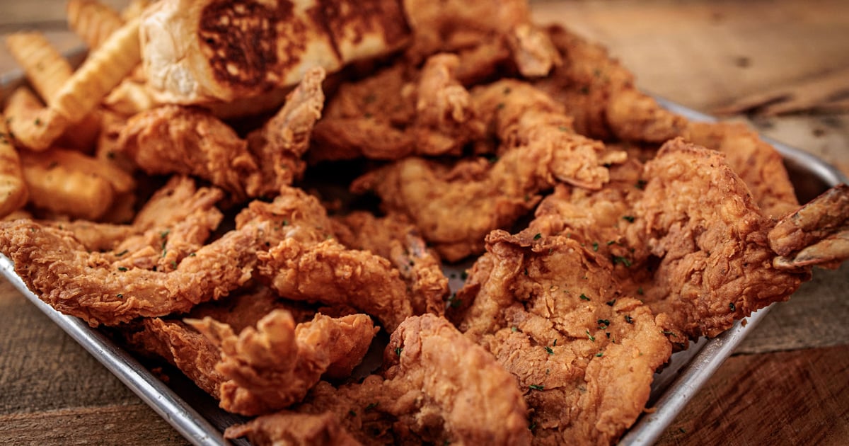 6 PC Shrimp w/Fries & Roll - Vails Brothers Shrimp Chicken & Fish ...