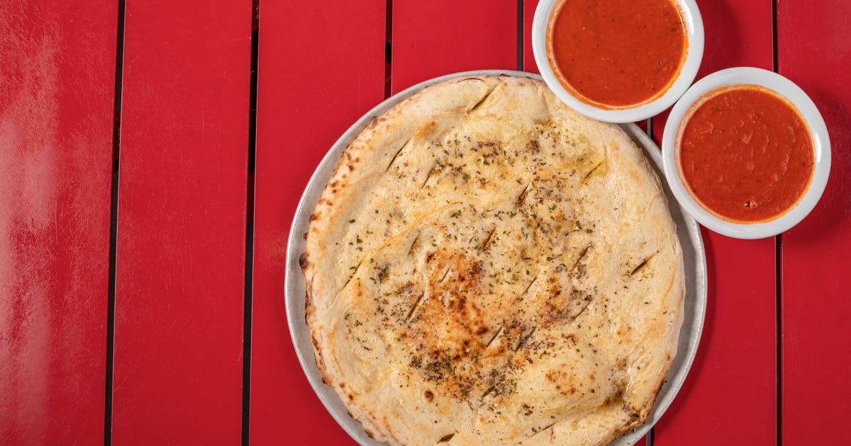 Garlic Butter Bread - Main Menu - Fire & Stone Italian Pizza Kitchen
