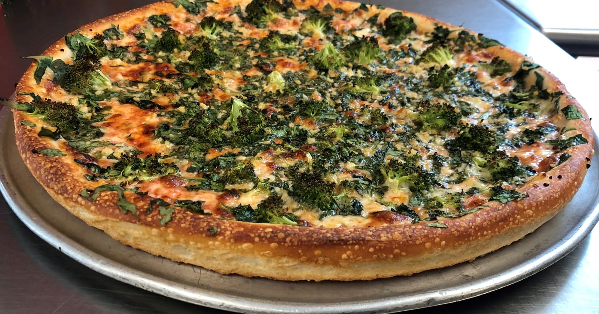 Spinoccoli - Pizzas & Calzones - Wilton House of Pizza - Pizza ...