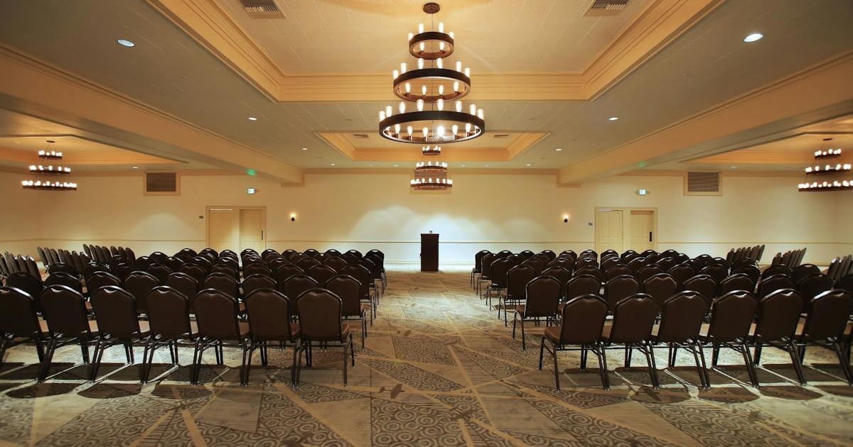 Tuskegee - The Proud Bird - American Restaurant in Los Angeles, CA